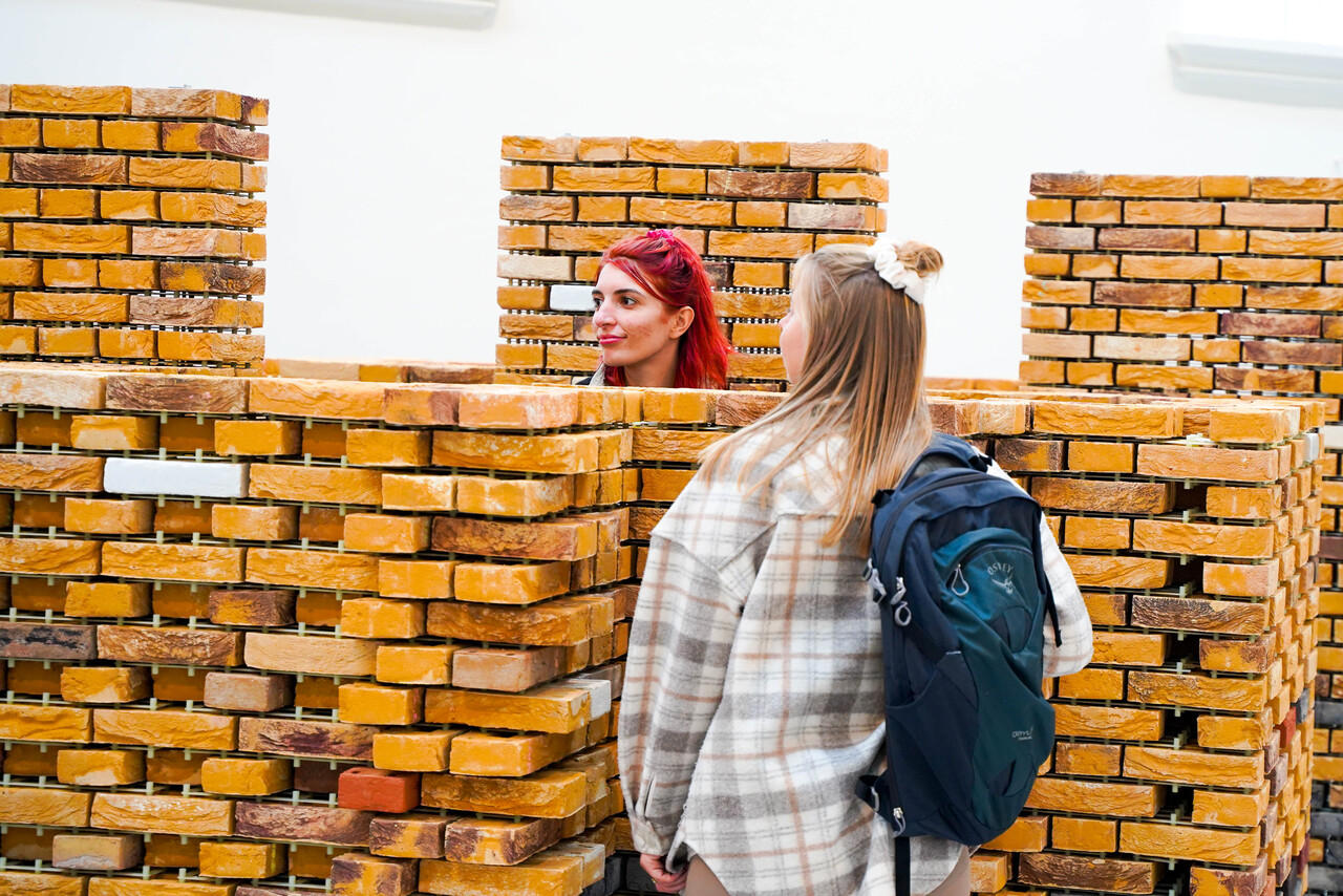 Cultureel uitje: bezoek BAKSTEEN | BRICK | Locatie Amersfoort